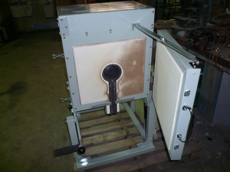 Crucible Furnace // Tetlow Kilns & Furnaces