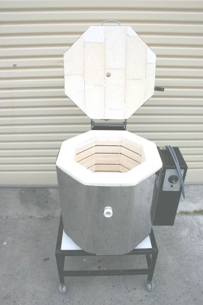 Multi-sided Octagonal Kiln // Tetlow Kilns & Furnaces