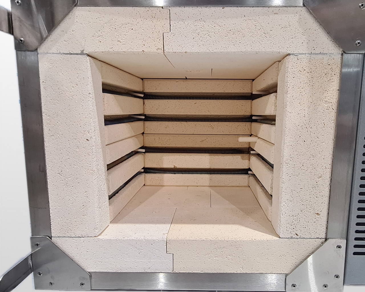 K2FL Small Kiln // Tetlow Kilns & Furnaces