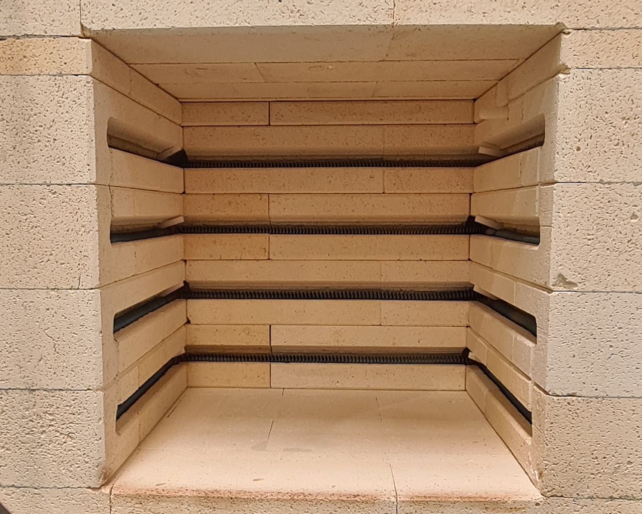 K4AFL Small Kiln // Tetlow Kilns & Furnaces